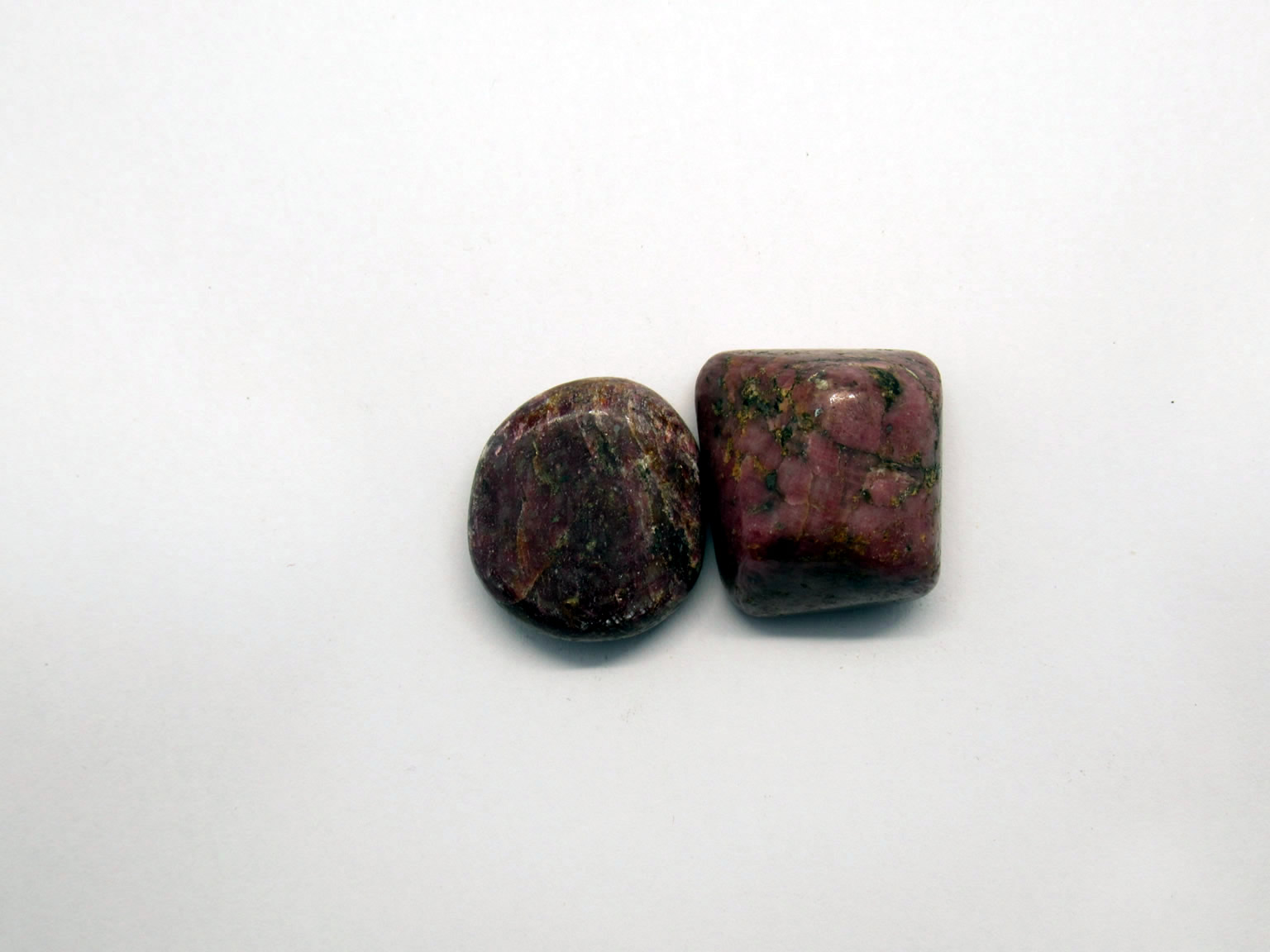 Tumblestone Indian Ruby - Healing Light